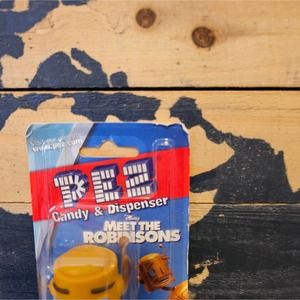 PEZ | Toys | Pez Disney Meet The Robinsons Carl The Robot Dispenser And ...